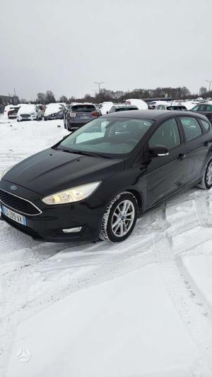 Melns Ford Focus 2017 Tauragė, ar dzinēja tilpumu 1.00 L un nobraukumu 92 tūkst. km par 5400 €, foto 2 vietnē AUTOMOTO.COM.LV
