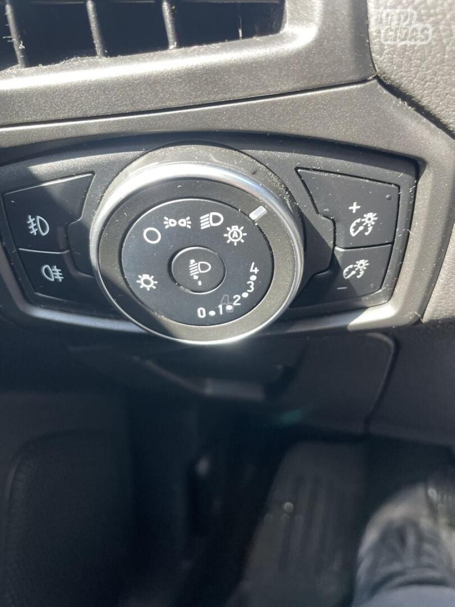 Melns Ford Focus 2017 Utena, ar dzinēja tilpumu 1.00 L un nobraukumu 251 tūkst. km par 4900 €, foto 10 vietnē AUTOMOTO.COM.LV