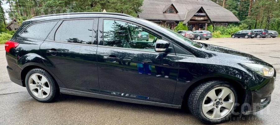 Melns Ford Focus 2017 Rīga, ar dzinēja tilpumu 1.50 L un nobraukumu 202 tūkst. km par 9900 €, foto 3 vietnē AUTOMOTO.COM.LV