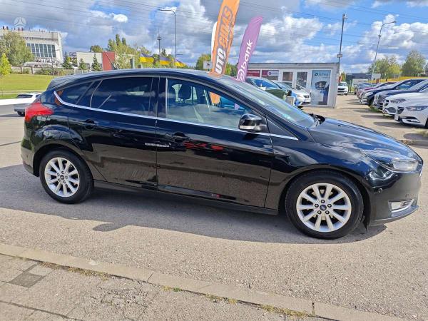 Melns Ford Focus 2017 Kauņa, ar dzinēja tilpumu 1.50 L un nobraukumu 265 tūkst. km par 4999 €, foto 5 vietnē AUTOMOTO.COM.LV