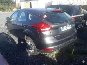 Melns Ford Focus 2017 Tauragė, ar dzinēja tilpumu 1.50 L un nobraukumu 219 tūkst. km par 3000 €, foto 4 vietnē AUTOMOTO.COM.LV