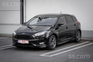 Melns Ford Focus 2018 Rīga, ar dzinēja tilpumu 1.00 L un nobraukumu 125 tūkst. km par 9250 €, foto  vietnē AUTOMOTO.COM.LV
