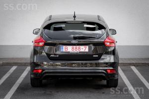 Melns Ford Focus 2018 Rīga, ar dzinēja tilpumu 1.00 L un nobraukumu 125 tūkst. km par 9250 €, foto 6 vietnē AUTOMOTO.COM.LV