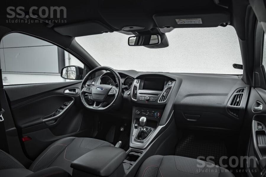 Melns Ford Focus 2018 Rīga, ar dzinēja tilpumu 1.00 L un nobraukumu 125 tūkst. km par 9250 €, foto 15 vietnē AUTOMOTO.COM.LV