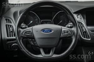 Melns Ford Focus 2018 Rīga, ar dzinēja tilpumu 1.00 L un nobraukumu 125 tūkst. km par 9250 €, foto 18 vietnē AUTOMOTO.COM.LV