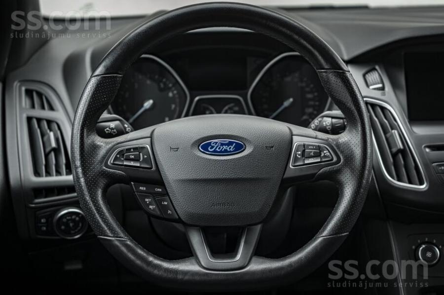 Melns Ford Focus 2018 Rīga, ar dzinēja tilpumu 1.00 L un nobraukumu 125 tūkst. km par 9250 €, foto 18 vietnē AUTOMOTO.COM.LV