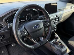 Melns Ford Focus 2018 Šauļi, ar dzinēja tilpumu 1.00 L un nobraukumu 168 tūkst. km par 8250 €, foto 17 vietnē AUTOMOTO.COM.LV