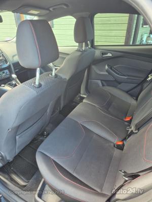 Black Ford Focus 2018 in Keila, with an engine capacity of 1.00 L and mileage of 250 thousand km for 6800 €, photo 11 on AUTOMOTO.COM.LV