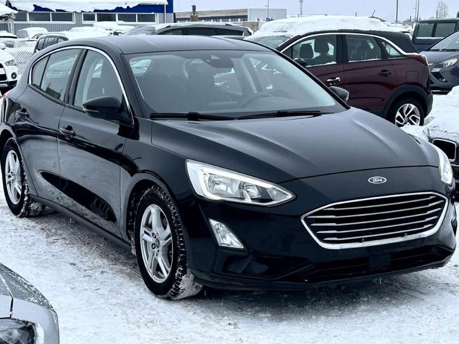 Black Ford Focus 2019 in Kretinga, with an engine capacity of 1.00 L and mileage of 116 thousand km for 7900 €, photo 2 on AUTOMOTO.COM.LV