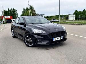 Black Ford Focus 2019 in Panevezys, with an engine capacity of 1.50 L and mileage of 211 thousand km for 8790 €, photo 7 on AUTOMOTO.COM.LV