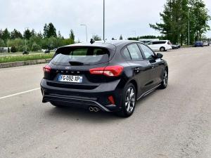 Black Ford Focus 2019 in Panevezys, with an engine capacity of 1.50 L and mileage of 211 thousand km for 8790 €, photo 13 on AUTOMOTO.COM.LV