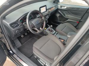 Black Ford Focus 2019 in Siauliai, with an engine capacity of 1.00 L and mileage of 215 thousand km for 7100 €, photo 18 on AUTOMOTO.COM.LV