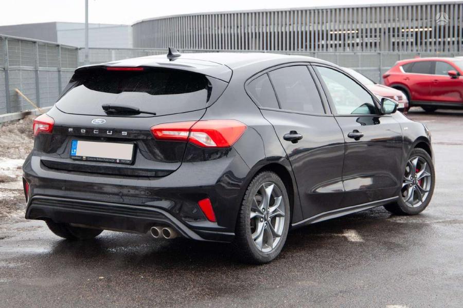 Melns Ford Focus 2020 Viļņa, ar dzinēja tilpumu 1.50 L un nobraukumu 33 tūkst. km par 13950 €, foto 5 vietnē AUTOMOTO.COM.LV
