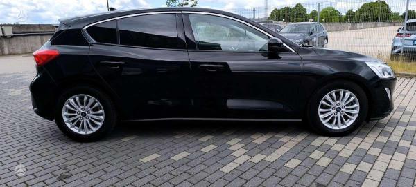 Melns Ford Focus 2020 Šauļi, ar dzinēja tilpumu 1.50 L un nobraukumu 243 tūkst. km par 9650 €, foto 7 vietnē AUTOMOTO.COM.LV