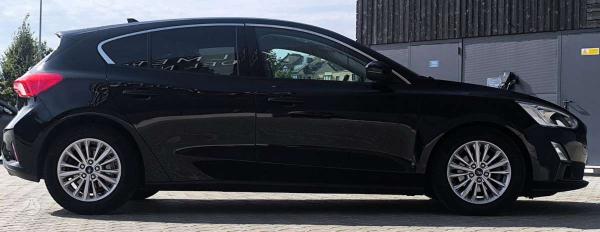Ford Focus 2020 Šauļi vietnē Melns Ford Focus 2020 Šauļi, ar dzinēja tilpumu 1.50 L un nobraukumu 243 tūkst. km par 9150 €, foto 9 vietnē AUTOMOTO.COM.LV