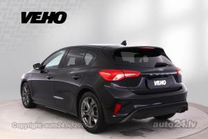 Melns Ford Focus 2021 Tallina, ar dzinēja tilpumu 1.00 L un nobraukumu 65 tūkst. km par 13900 €, foto 5 vietnē AUTOMOTO.COM.LV