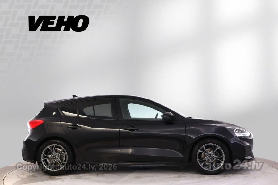 Melns Ford Focus 2021 Tallina, ar dzinēja tilpumu 1.00 L un nobraukumu 65 tūkst. km par 13900 €, foto 7 vietnē AUTOMOTO.COM.LV