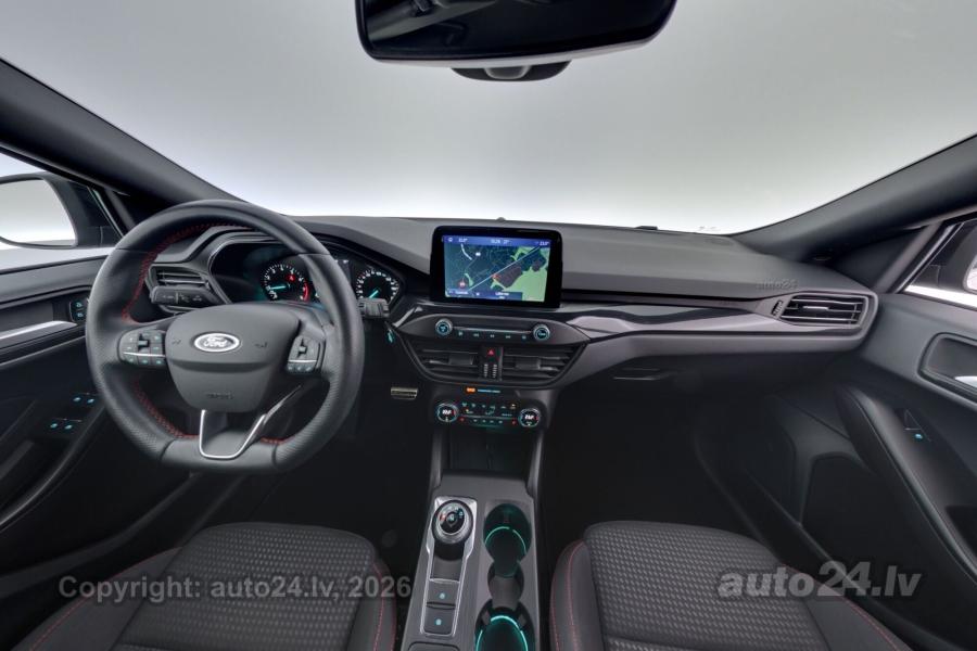 Melns Ford Focus 2021 Tallina, ar dzinēja tilpumu 1.00 L un nobraukumu 65 tūkst. km par 13900 €, foto 10 vietnē AUTOMOTO.COM.LV