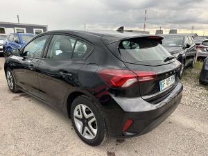 Black Ford Focus 2022 in Vilnius, with an engine capacity of 1.50 L and mileage of 154 thousand km for 10526 €, photo 4 on AUTOMOTO.COM.LV