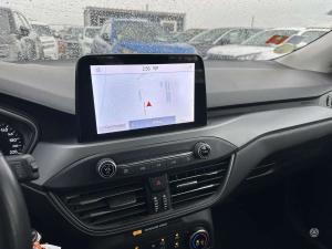 Black Ford Focus 2022 in Vilnius, with an engine capacity of 1.50 L and mileage of 154 thousand km for 10526 €, photo 14 on AUTOMOTO.COM.LV