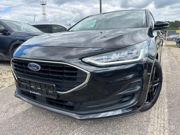 Black Ford Focus 2022 in Vilnius, with an engine capacity of 1.00 L and mileage of 164 thousand km for 8990 €, photo 6 on AUTOMOTO.COM.LV