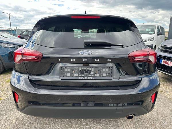 Black Ford Focus 2022 in Vilnius, with an engine capacity of 1.00 L and mileage of 164 thousand km for 8990 €, photo 8 on AUTOMOTO.COM.LV
