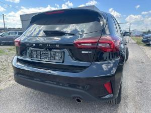 Black Ford Focus 2023 in Vilnius, with an engine capacity of 1.00 L and mileage of 151 thousand km for 11300 €, photo 10 on AUTOMOTO.COM.LV