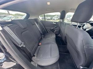 Black Ford Focus 2023 in Vilnius, with an engine capacity of 1.00 L and mileage of 151 thousand km for 11300 €, photo 22 on AUTOMOTO.COM.LV
