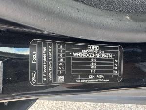 Black Ford Focus 2023 in Vilnius, with an engine capacity of 1.00 L and mileage of 151 thousand km for 11300 €, photo 24 on AUTOMOTO.COM.LV