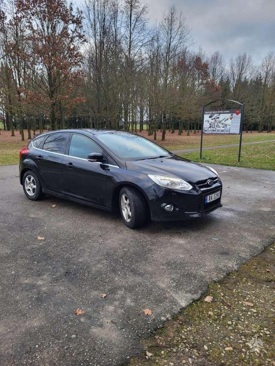 Black Ford Focus 2011 in Pasvalys, with an engine capacity of 1.56 L and mileage of 170 thousand km for 3150 €, photo 1 on AUTOMOTO.COM.LV