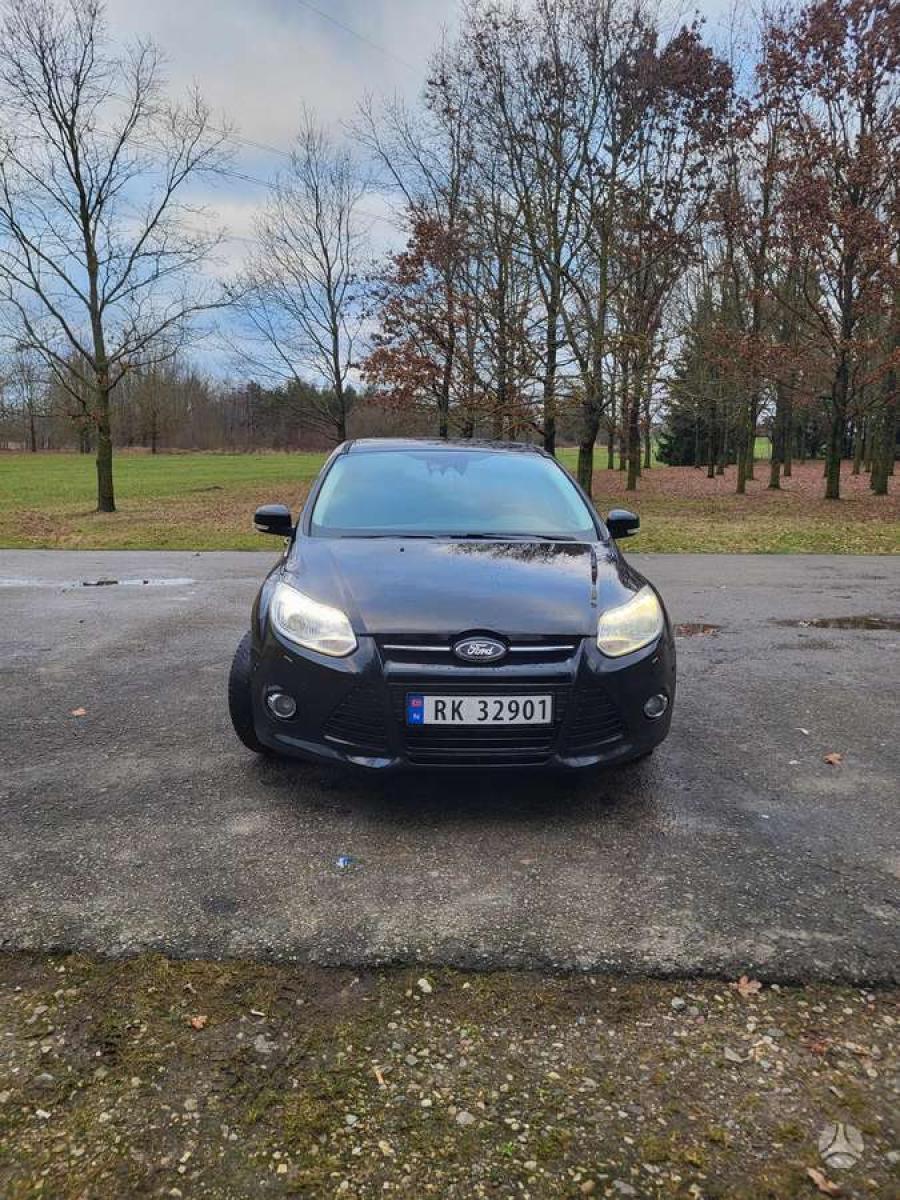 Black Ford Focus 2011 in Pasvalys, with an engine capacity of 1.56 L and mileage of 170 thousand km for 3150 €, photo 4 on AUTOMOTO.COM.LV