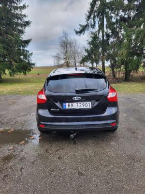 Black Ford Focus 2011 in Pasvalys, with an engine capacity of 1.56 L and mileage of 170 thousand km for 3150 €, photo 7 on AUTOMOTO.COM.LV