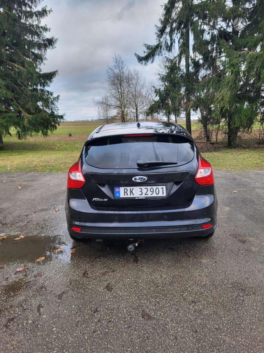 Black Ford Focus 2011 in Pasvalys, with an engine capacity of 1.56 L and mileage of 170 thousand km for 3150 €, photo 7 on AUTOMOTO.COM.LV