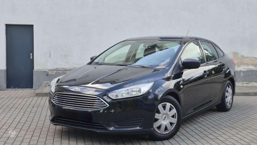 Black Ford Focus 2016 in Klaipeda, with an engine capacity of 2.00 L and mileage of 130 thousand km for 3599 €, photo 9 on AUTOMOTO.COM.LV