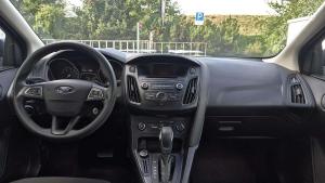 Black Ford Focus 2016 in Klaipeda, with an engine capacity of 2.00 L and mileage of 130 thousand km for 3599 €, photo 18 on AUTOMOTO.COM.LV