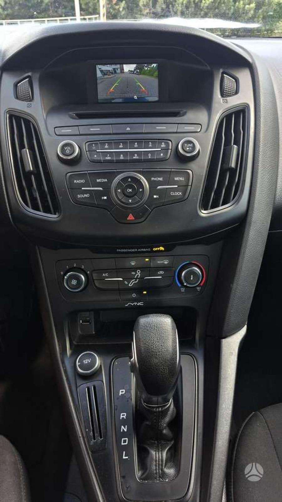 Black Ford Focus 2016 in Klaipeda, with an engine capacity of 2.00 L and mileage of 130 thousand km for 3599 €, photo 19 on AUTOMOTO.COM.LV