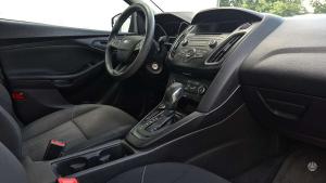 Black Ford Focus 2016 in Klaipeda, with an engine capacity of 2.00 L and mileage of 130 thousand km for 3599 €, photo 21 on AUTOMOTO.COM.LV