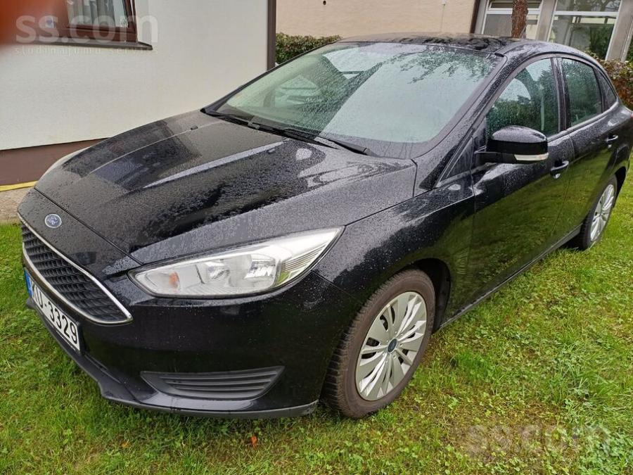 Black Ford Focus 2017 in Riga, with an engine capacity of 1.50 L and mileage of 205 thousand km for 5900 €, photo 5 on AUTOMOTO.COM.LV