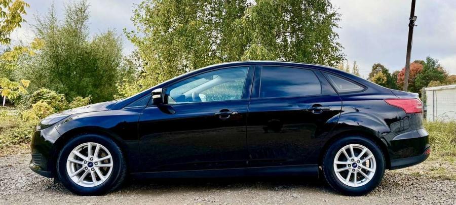 Melns Ford Focus 2017 Šauļi, ar dzinēja tilpumu 2.00 L un nobraukumu 172 tūkst. km par 5999 €, foto 16 vietnē AUTOMOTO.COM.LV
