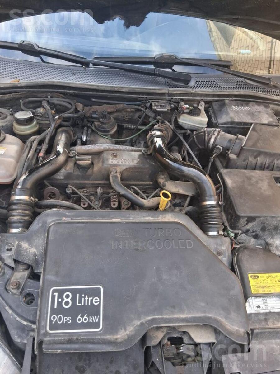 Black Ford Focus 2000 in Ludza, with an engine capacity of 1.80 L and mileage of 395 thousand km for 1200 €, photo 7 on AUTOMOTO.COM.LV