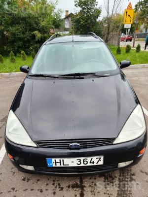 Black Ford Focus 2000 in Riga, with an engine capacity of 1.60 L and mileage of 275 thousand km for 500 €, photo 7 on AUTOMOTO.COM.LV