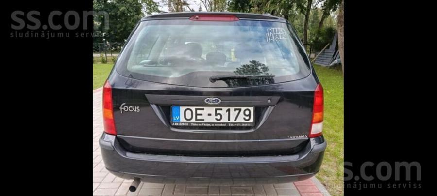 Melns Ford Focus 2003 Valmiera, ar dzinēja tilpumu 1.60 L un nobraukumu 134 tūkst. km par 1350 €, foto 3 vietnē AUTOMOTO.COM.LV