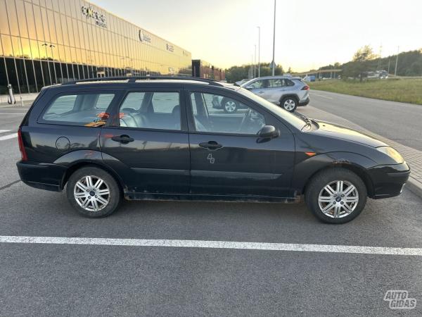 Melns Ford Focus 2004 Kauņa, ar dzinēja tilpumu 1.80 L un nobraukumu 321 tūkst. km par 499 €, foto 4 vietnē AUTOMOTO.COM.LV