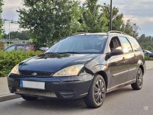 Melns Ford Focus 2004 Viļņa, ar dzinēja tilpumu 1.80 L un nobraukumu 276 tūkst. km par 300 €, foto  vietnē AUTOMOTO.COM.LV