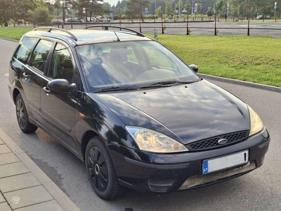 Melns Ford Focus 2004 Viļņa, ar dzinēja tilpumu 1.80 L un nobraukumu 276 tūkst. km par 300 €, foto 4 vietnē AUTOMOTO.COM.LV