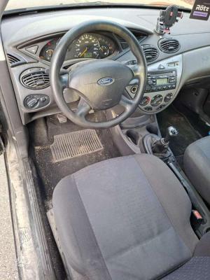 Melns Ford Focus 2004 Viļņa, ar dzinēja tilpumu 1.80 L un nobraukumu 276 tūkst. km par 300 €, foto 6 vietnē AUTOMOTO.COM.LV