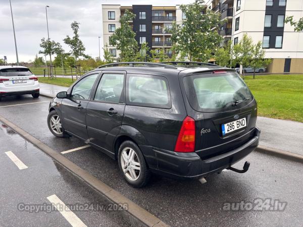Melns Ford Focus 2005 Tallina, ar dzinēja tilpumu 1.80 L un nobraukumu 219 tūkst. km par 999 €, foto 2 vietnē AUTOMOTO.COM.LV