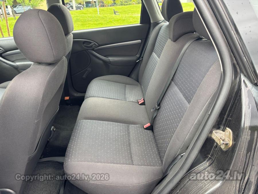 Black Ford Focus 2005 in Tallinn, with an engine capacity of 1.80 L and mileage of 219 thousand km for 999 €, photo 6 on AUTOMOTO.COM.LV
