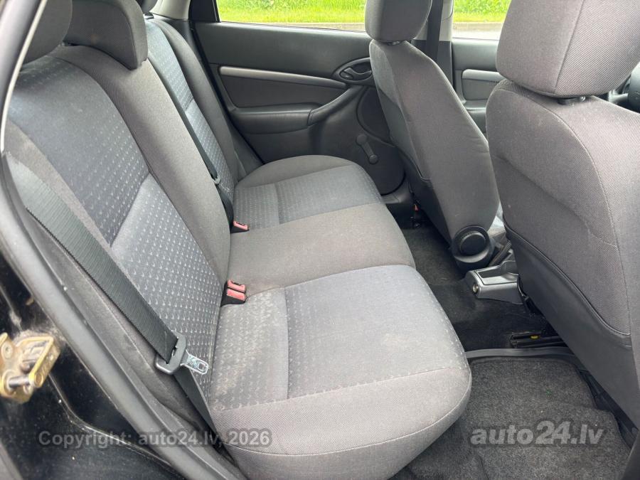 Black Ford Focus 2005 in Tallinn, with an engine capacity of 1.80 L and mileage of 219 thousand km for 999 €, photo 7 on AUTOMOTO.COM.LV
