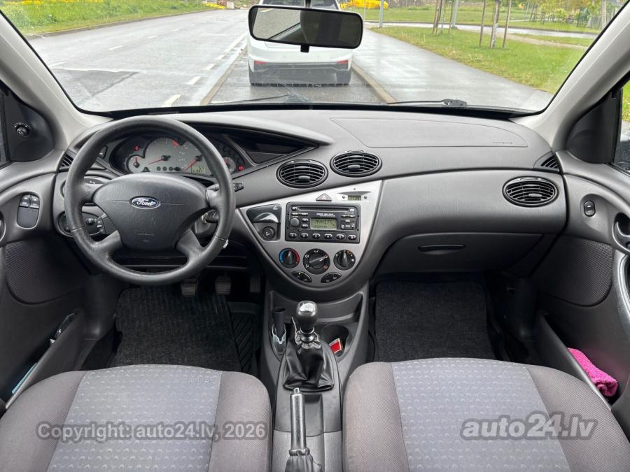 Black Ford Focus 2005 in Tallinn, with an engine capacity of 1.80 L and mileage of 219 thousand km for 999 €, photo 8 on AUTOMOTO.COM.LV